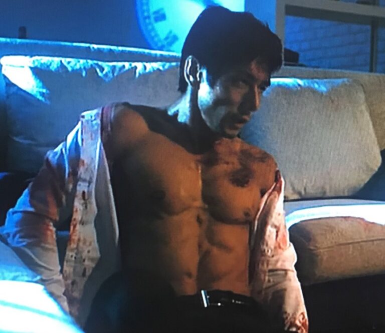 【2023年最新の美ボディー画像】西島秀俊の筋肉がムキムキなのは役者魂がすごいからだった！トレーニング内容がアスリート並みで細マッチョな男性 ...