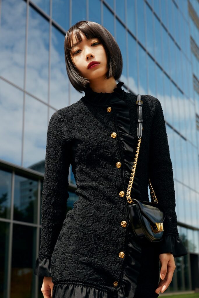 【骨格が最強！】あのちゃんの身長は166cmで股下は80cm！スタイル抜群すぎてどんなファッションも似合うスーパーモデル！ - 有名人調査隊